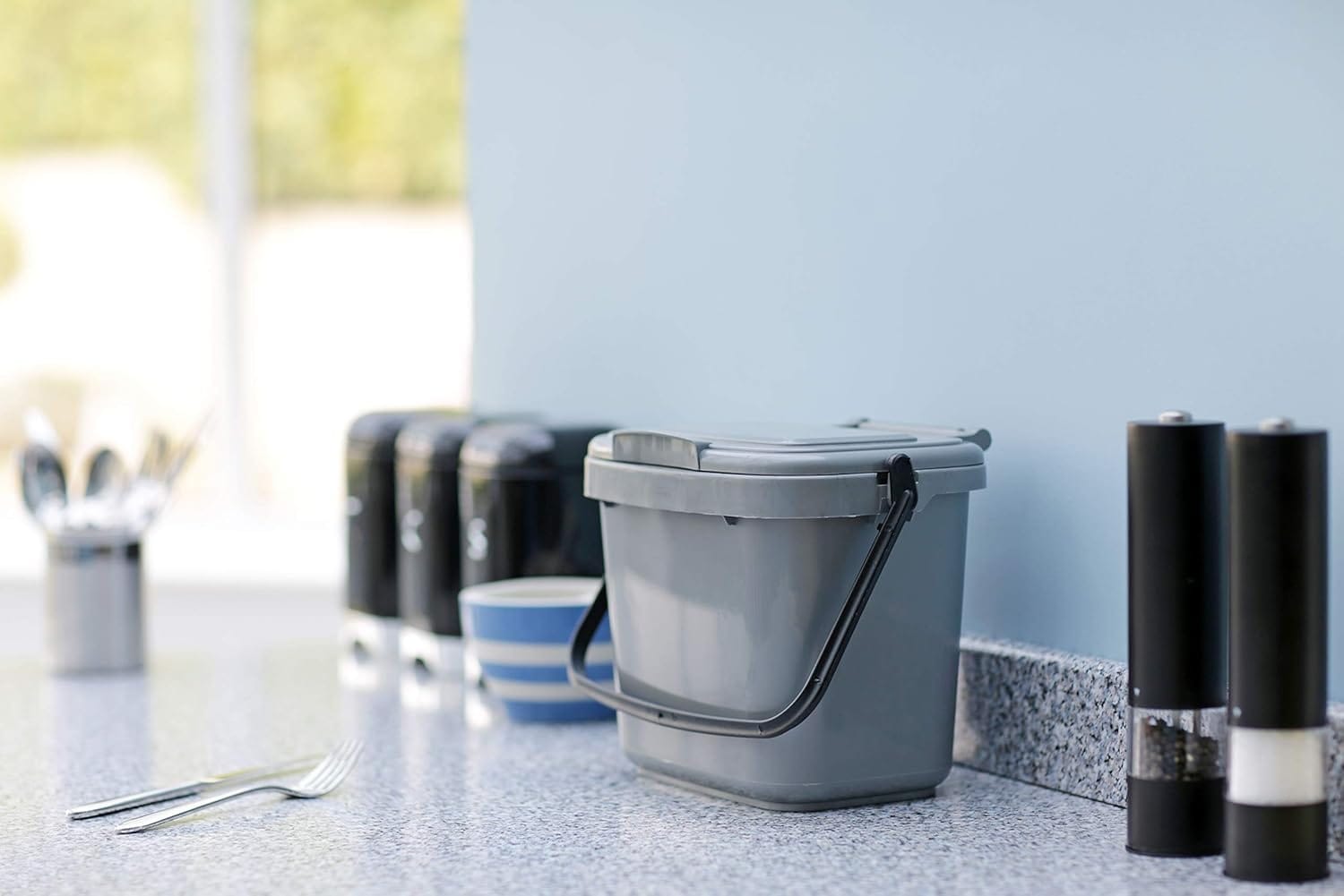 Kitchen Compost Bin: A Must-Have for Eco-Conscious Living